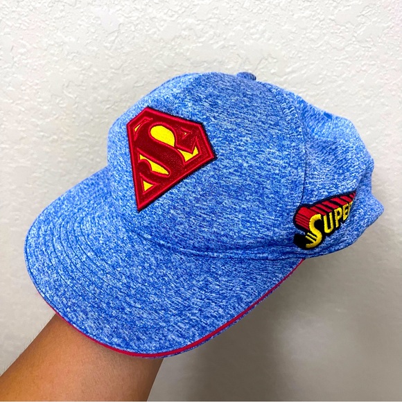 DC Comics | Accessories | Superman Icon Embroidered Snapback Baseball ...